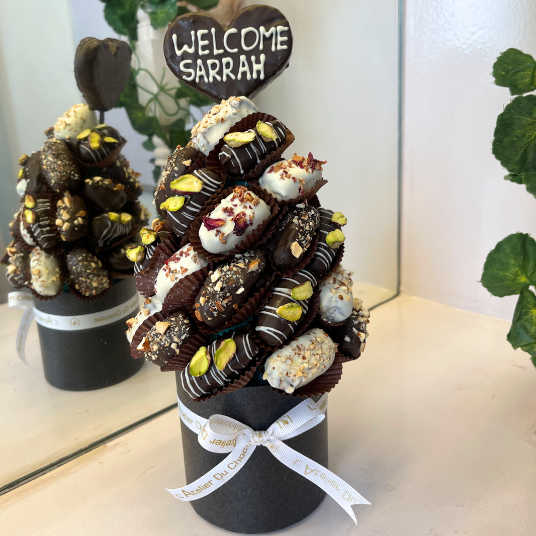 Premium Date Boxes & Gourmet Date Gifts Mumbai | Fruitilicious